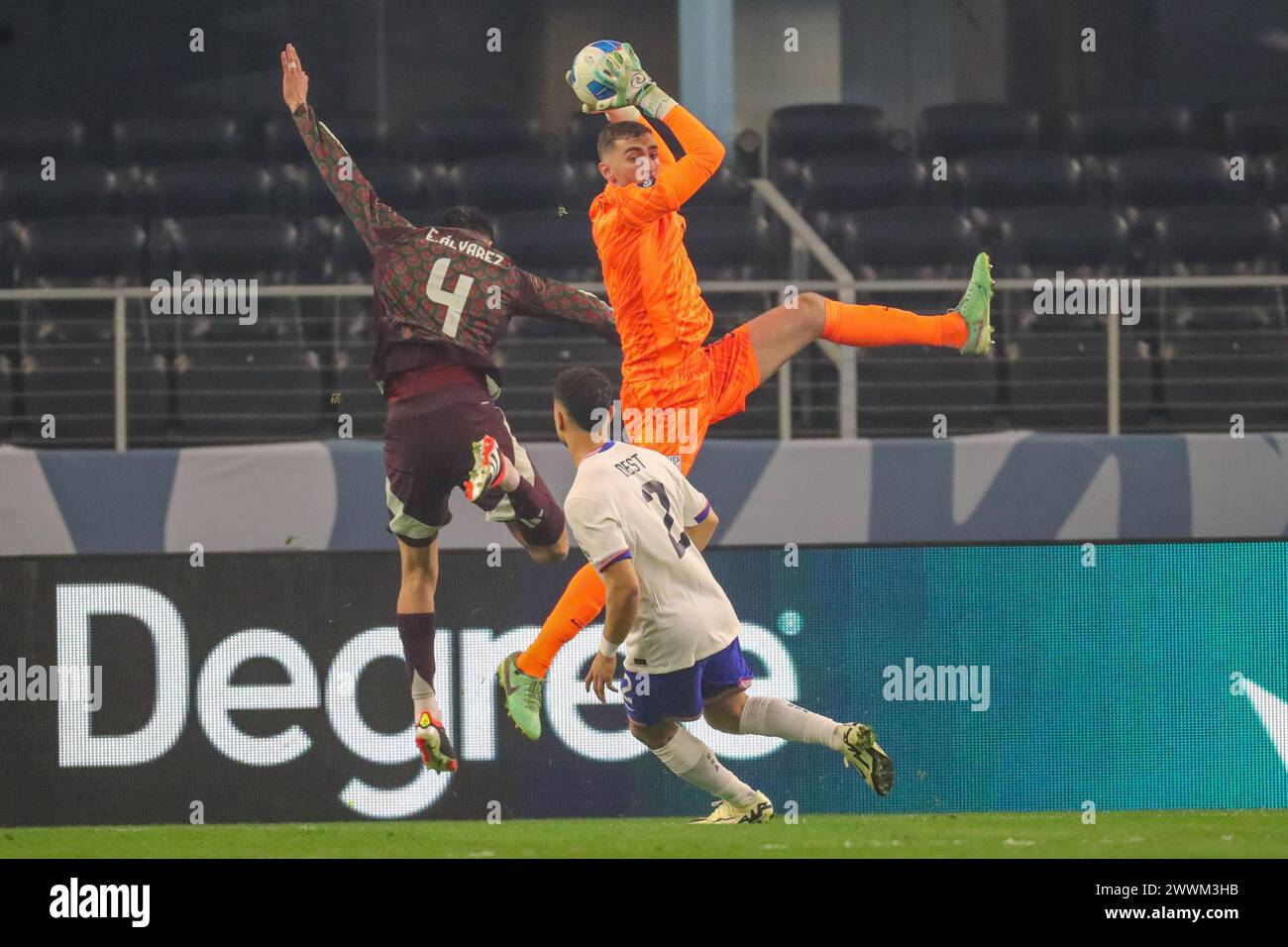 Arlington, Texas, USA. 24th Mar, 2024. Team USA's goalie MATT TURNER (1 ...