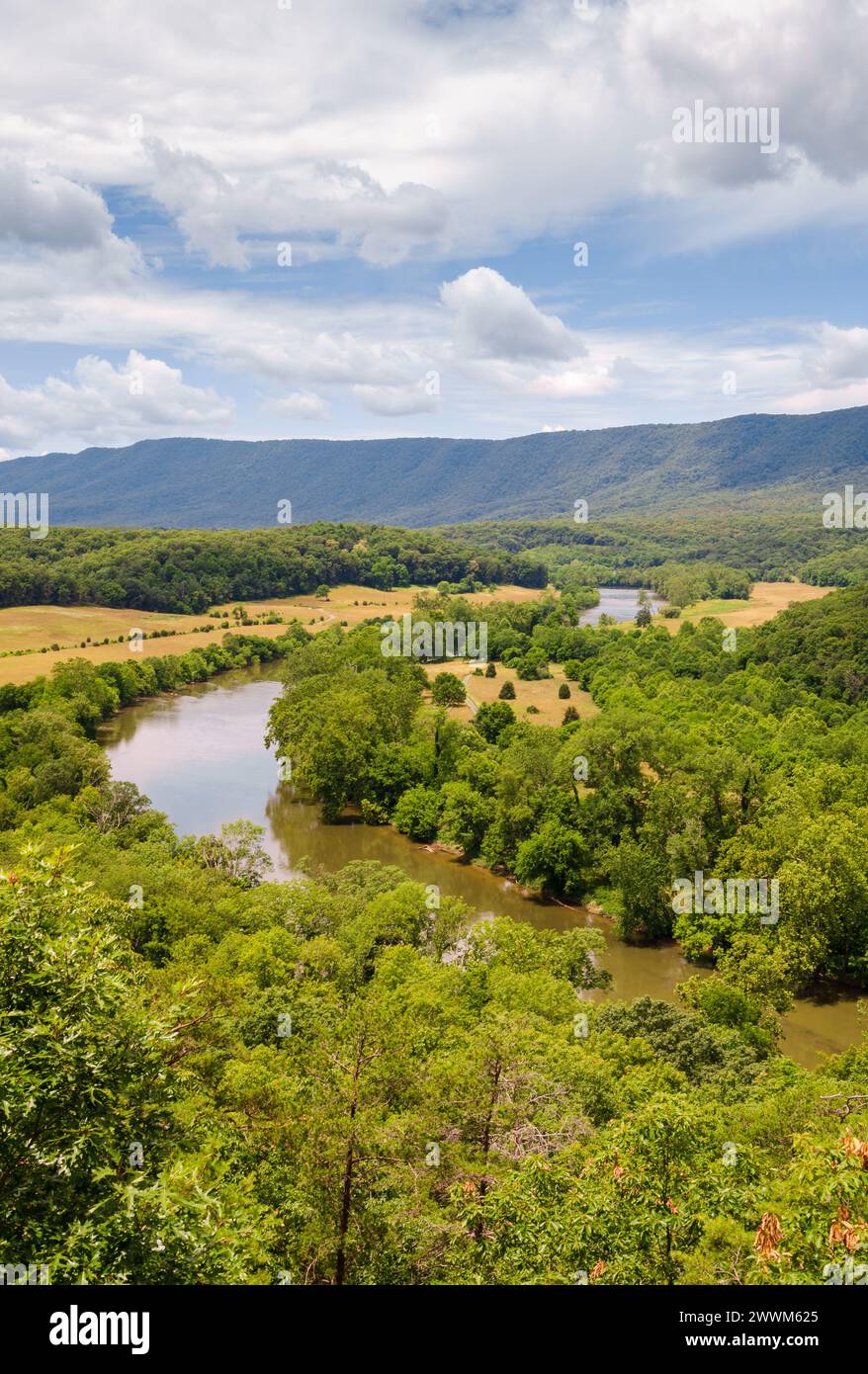 Shenandoah River Raymond R. "Andy" Guest Jr. State Park in Bentonville ...