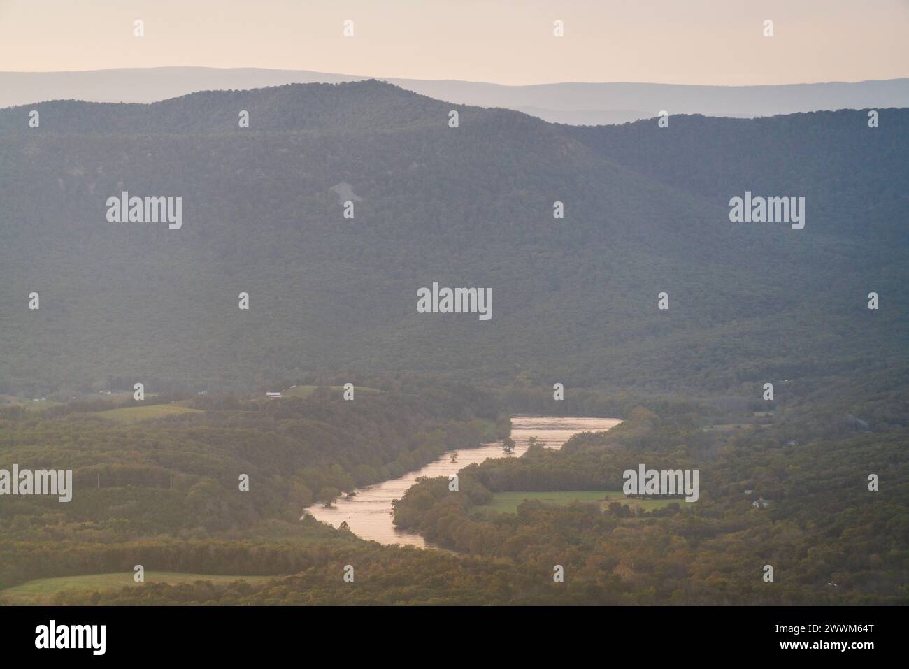 Shenandoah River Raymond R. "Andy" Guest Jr. State Park in Bentonville ...