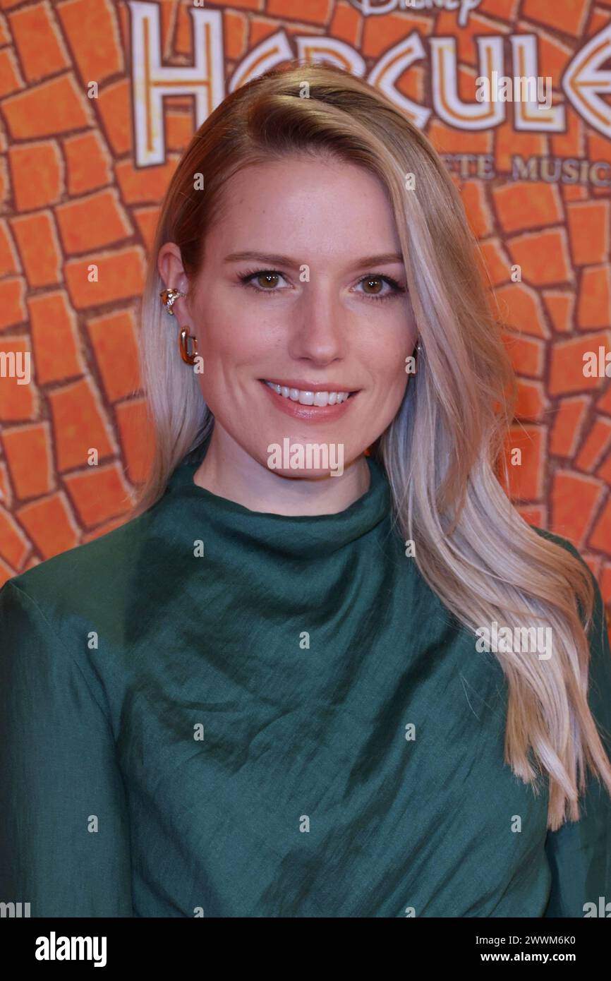 RECORD DATE NOT STATED HERCULES PREMIERE 24.03.2024 Vanessa Meisinger ...