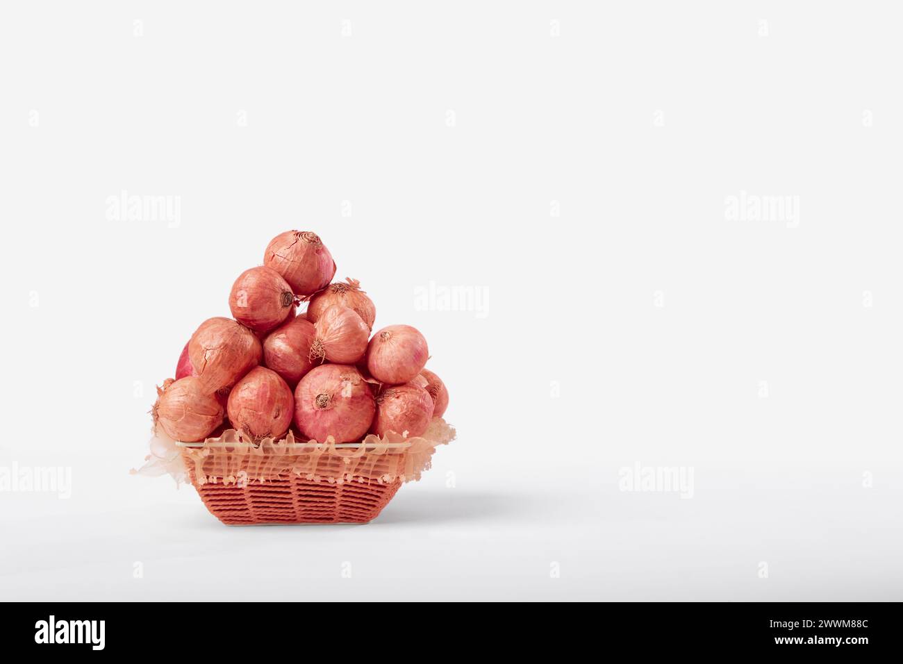 Real Onion Vegetable on a plane white background Stock Photo - Alamy