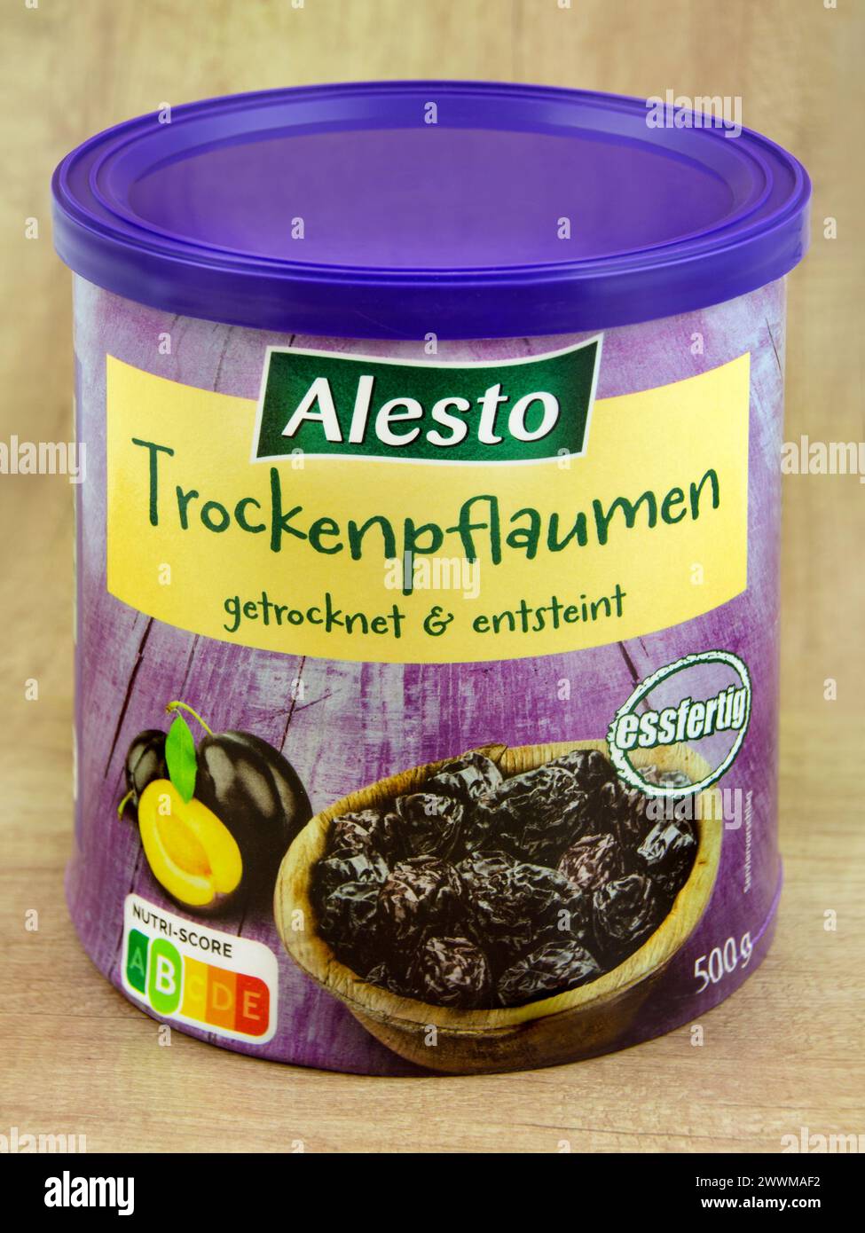 Trockenpflaumen hi-res stock photography and images - Alamy