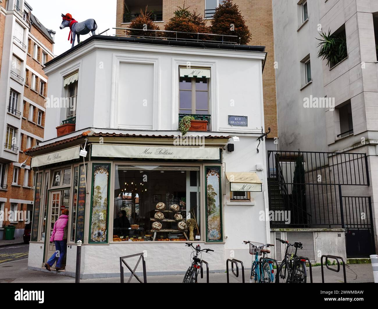 Breads fill the window of the artisinal Max Poilâne boulangerie, bakery ...