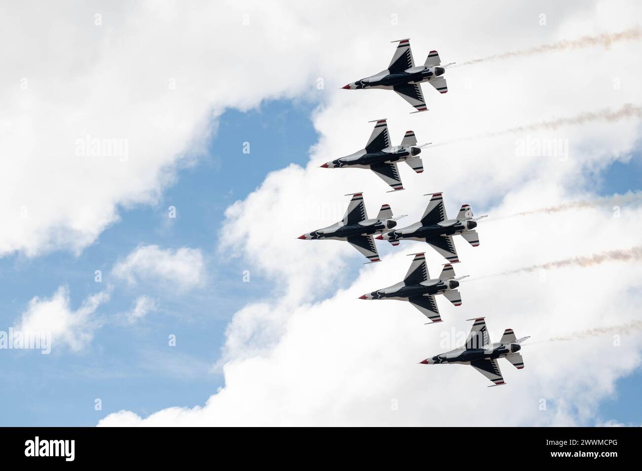 U.S. Air Force F-16 Fighting Falcons, assigned to the U.S. Air Force ...