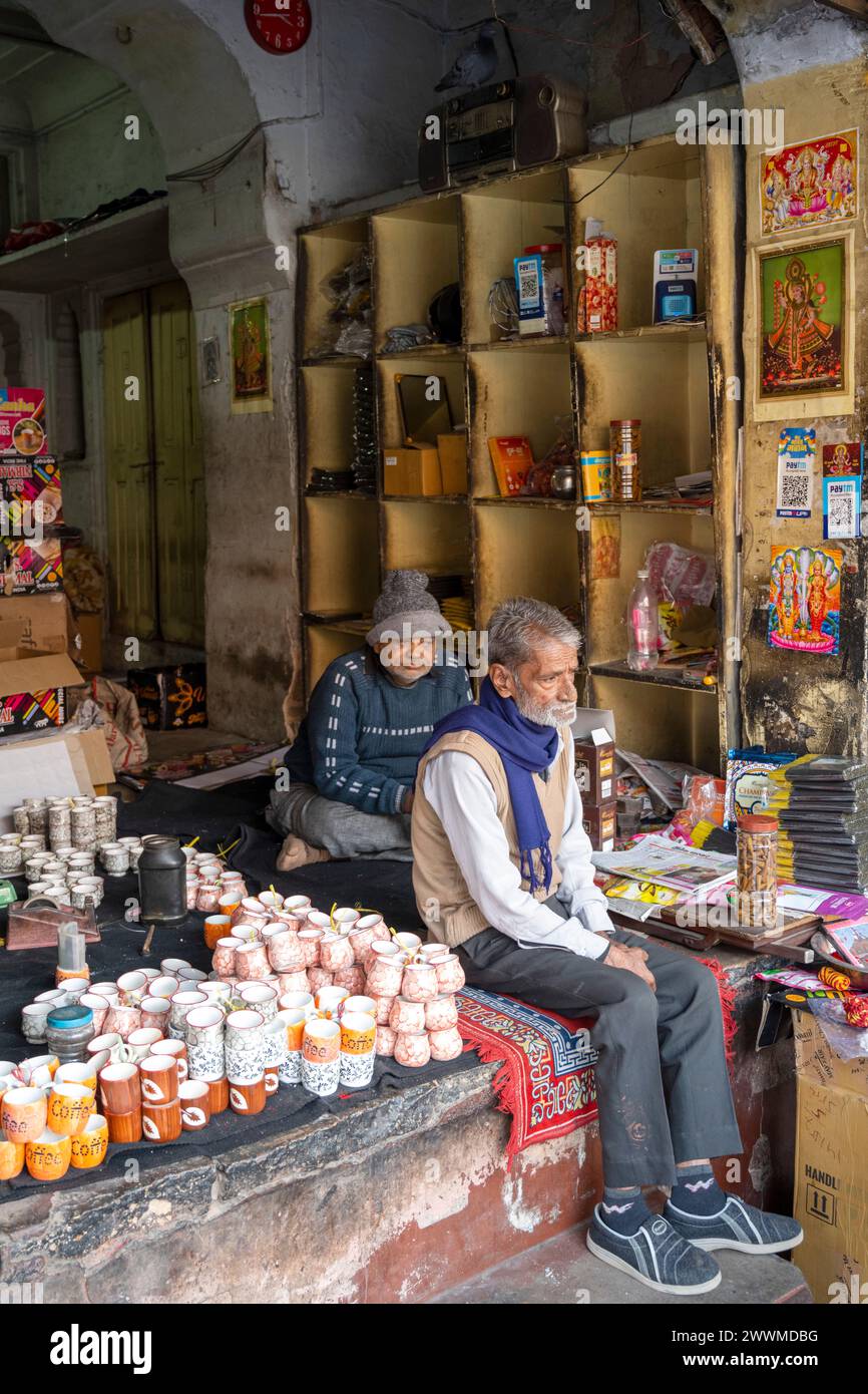 Chanpur bazar road hi-res stock photography and images - Alamy