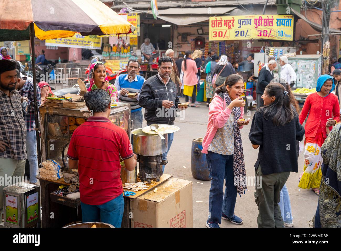 Chanpur bazar road hi-res stock photography and images - Alamy