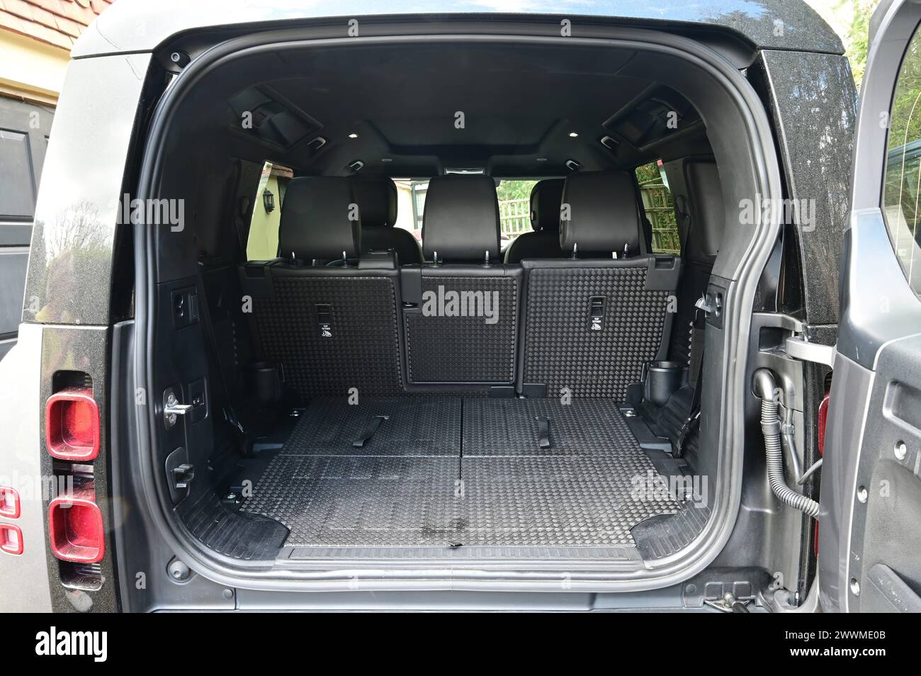 The loading Space/Boot/Trunk of a 2023 Land Rover Defender 110 Stock ...