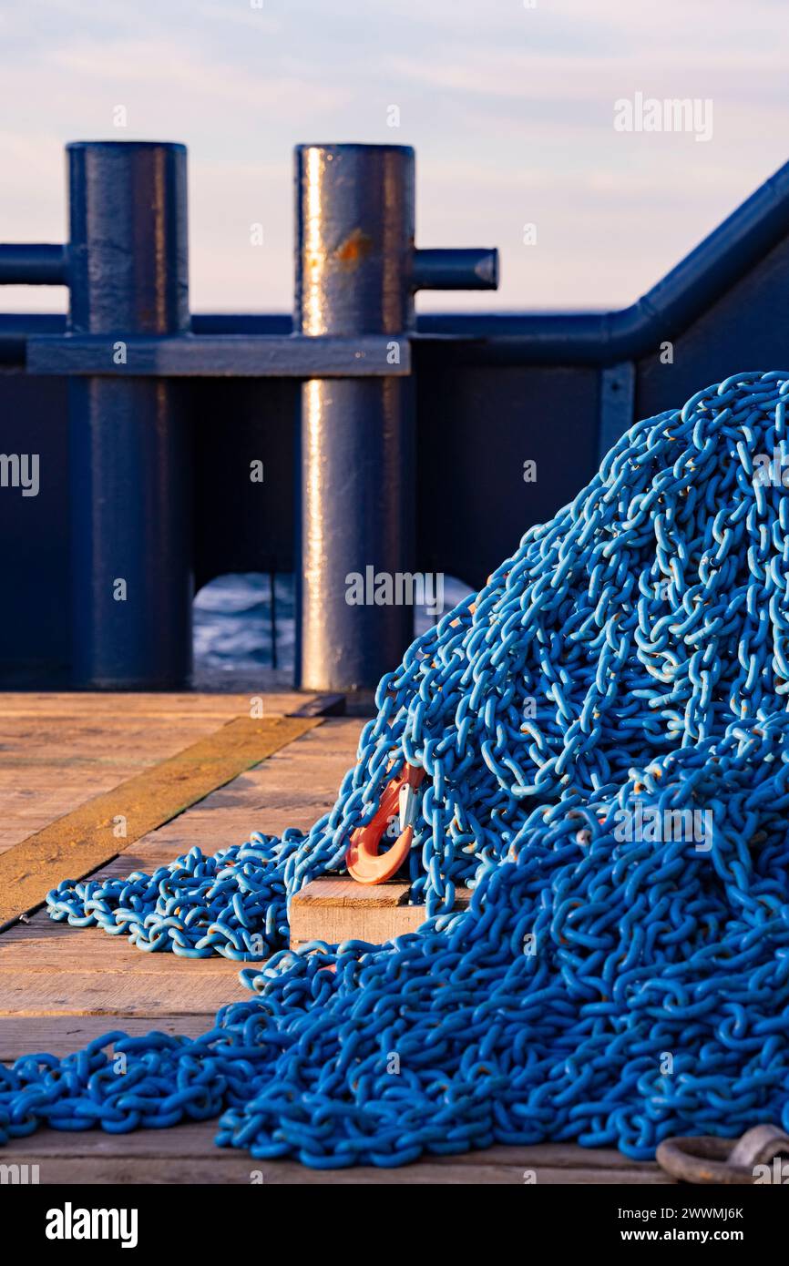 Cargo chains stacked on deck of vessel Stock Photo - Alamy