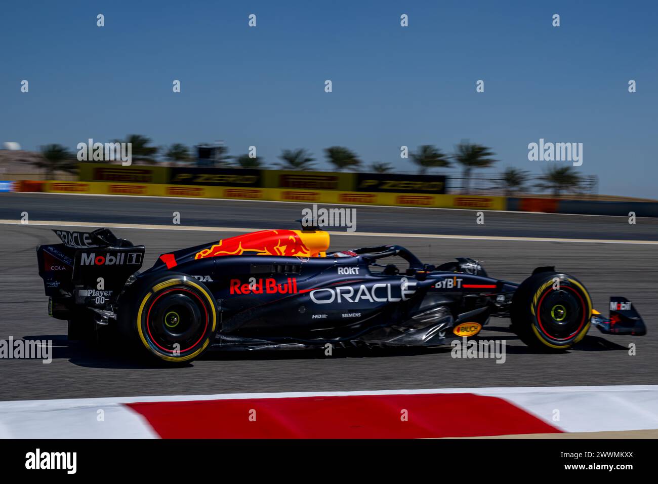 BAHRAIN INTERNATIONAL CIRCUIT, BAHRAIN - FEBRUARY 21: Max Verstappen ...