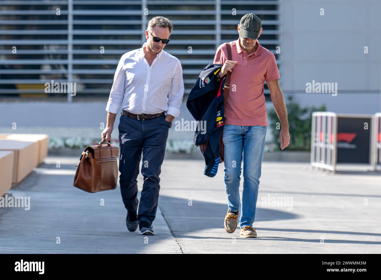 BAHRAIN INTERNATIONAL CIRCUIT, BAHRAIN - FEBRUARY 22: Christian Horner ...