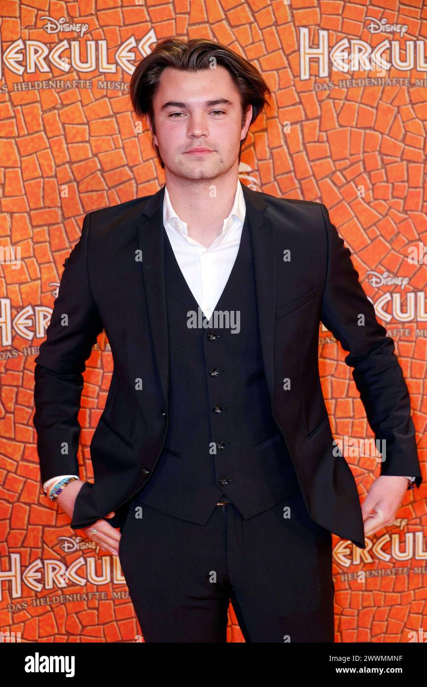 Linus bruhn hi-res stock photography and images - Alamy