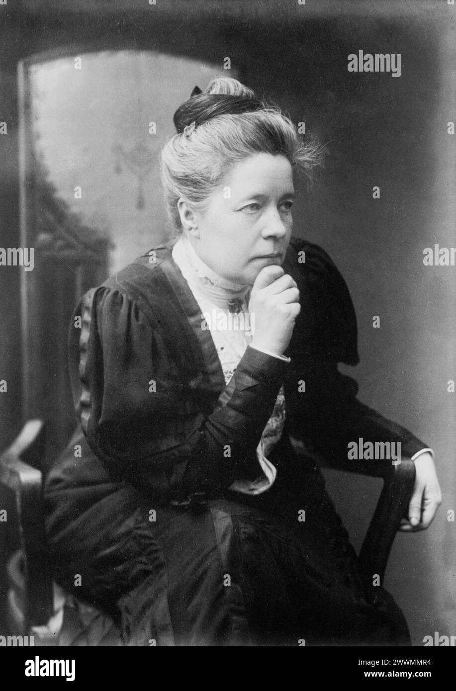 Portrait of Swedish writer Selma Lagerlöf (1858-1940) seated, c 1909 ...