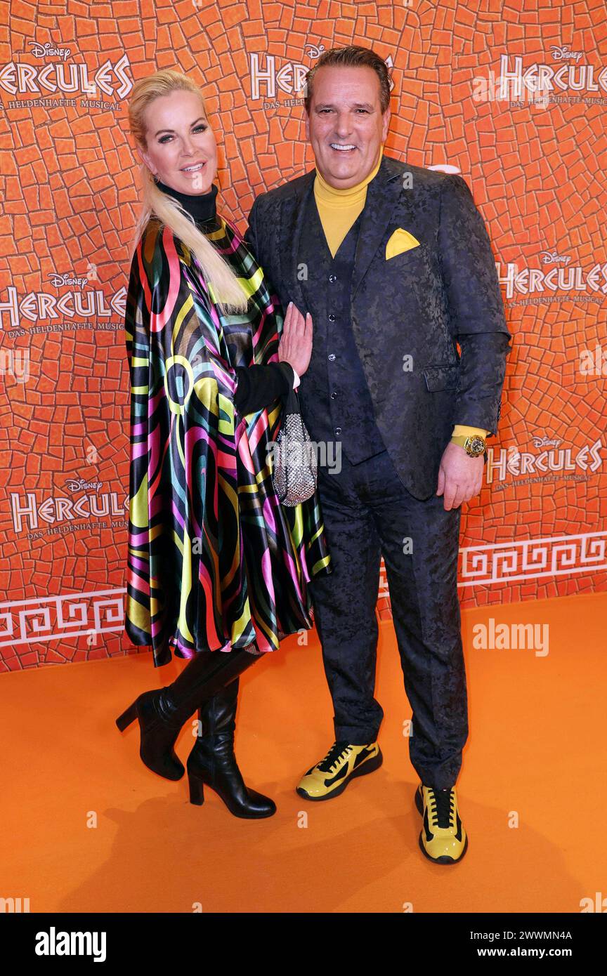 Anna heesch hi-res stock photography and images - Alamy