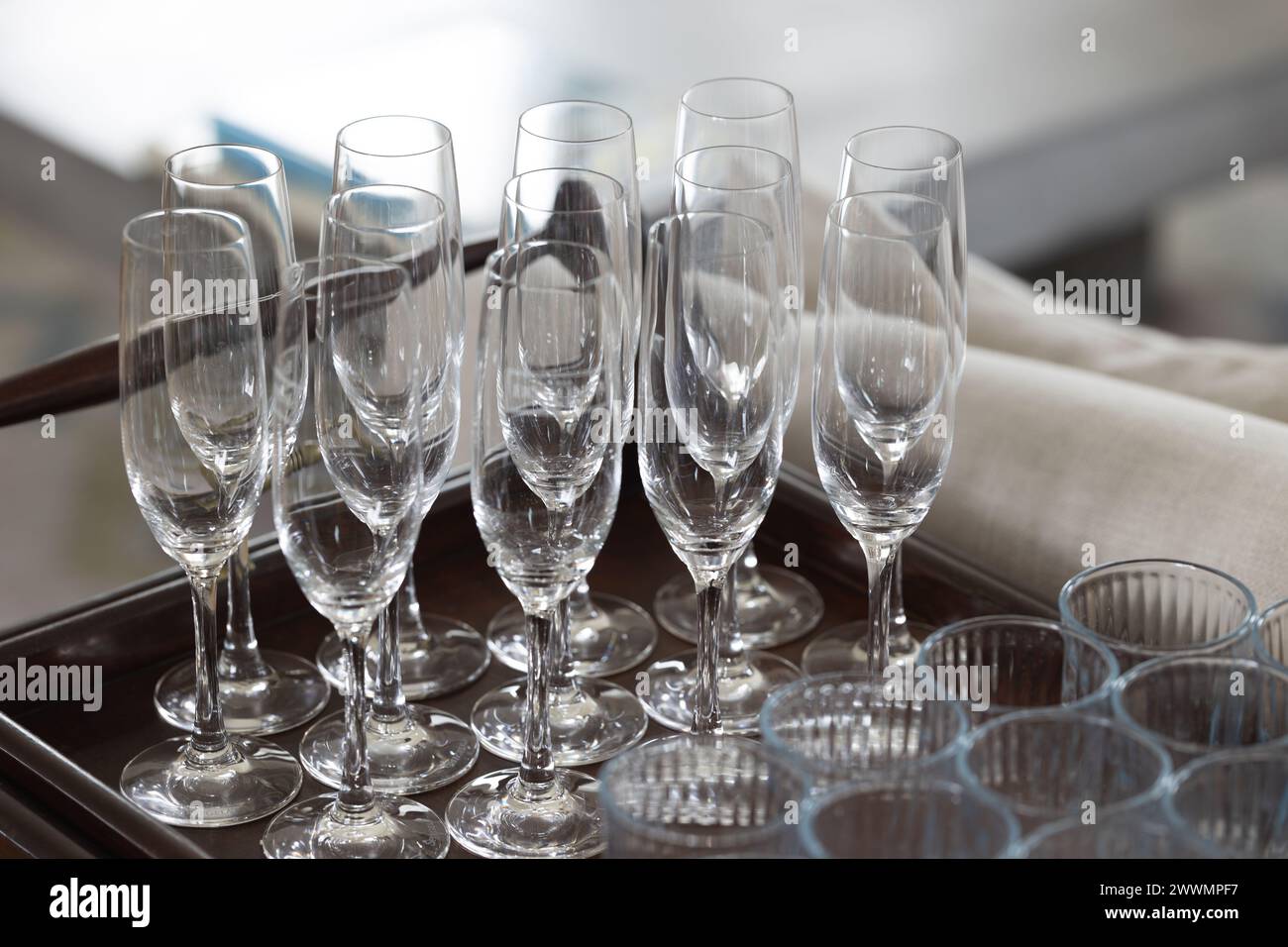 Variety of sizes of glasses hi-res stock photography and images - Alamy