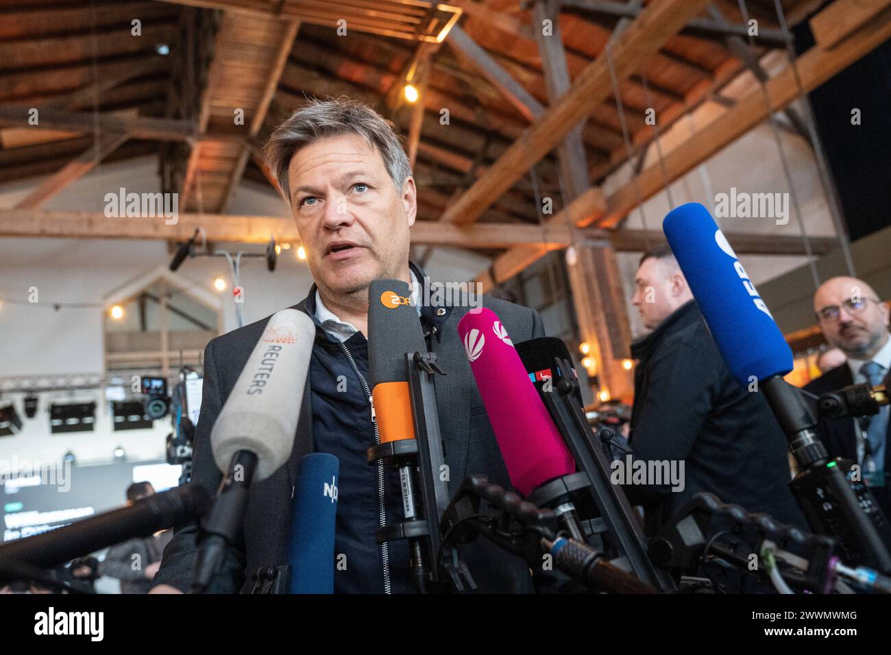 Northvolt - Baubeginn Batteriezellfabrik bei Heide in Schleswig ...