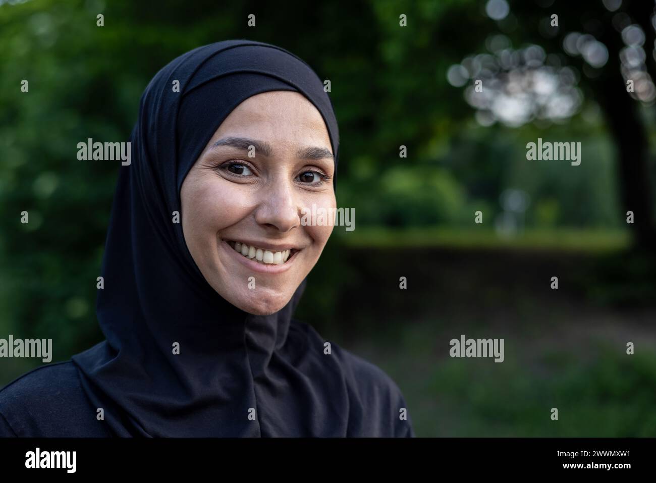 Showcasing cultural diversity hi-res stock photography and images - Alamy