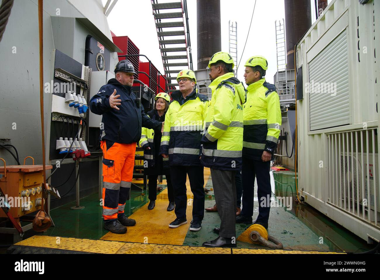 (2nd left to right) Shadow Welsh Secretary Jo Stevens, Labour leader ...