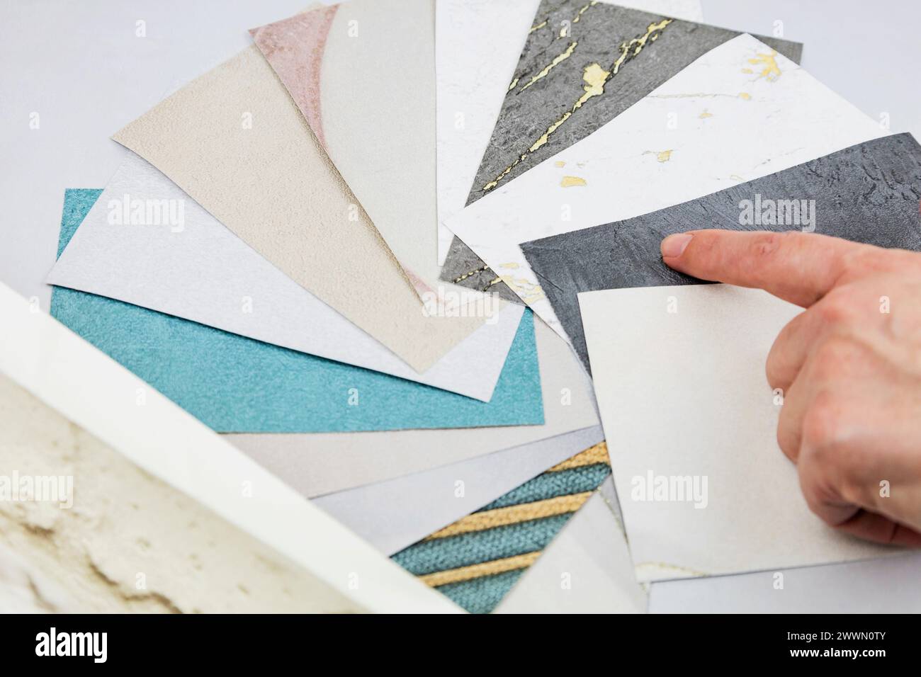 wallpaper selection, wallpaper samples home renovation Stock Photo - Alamy