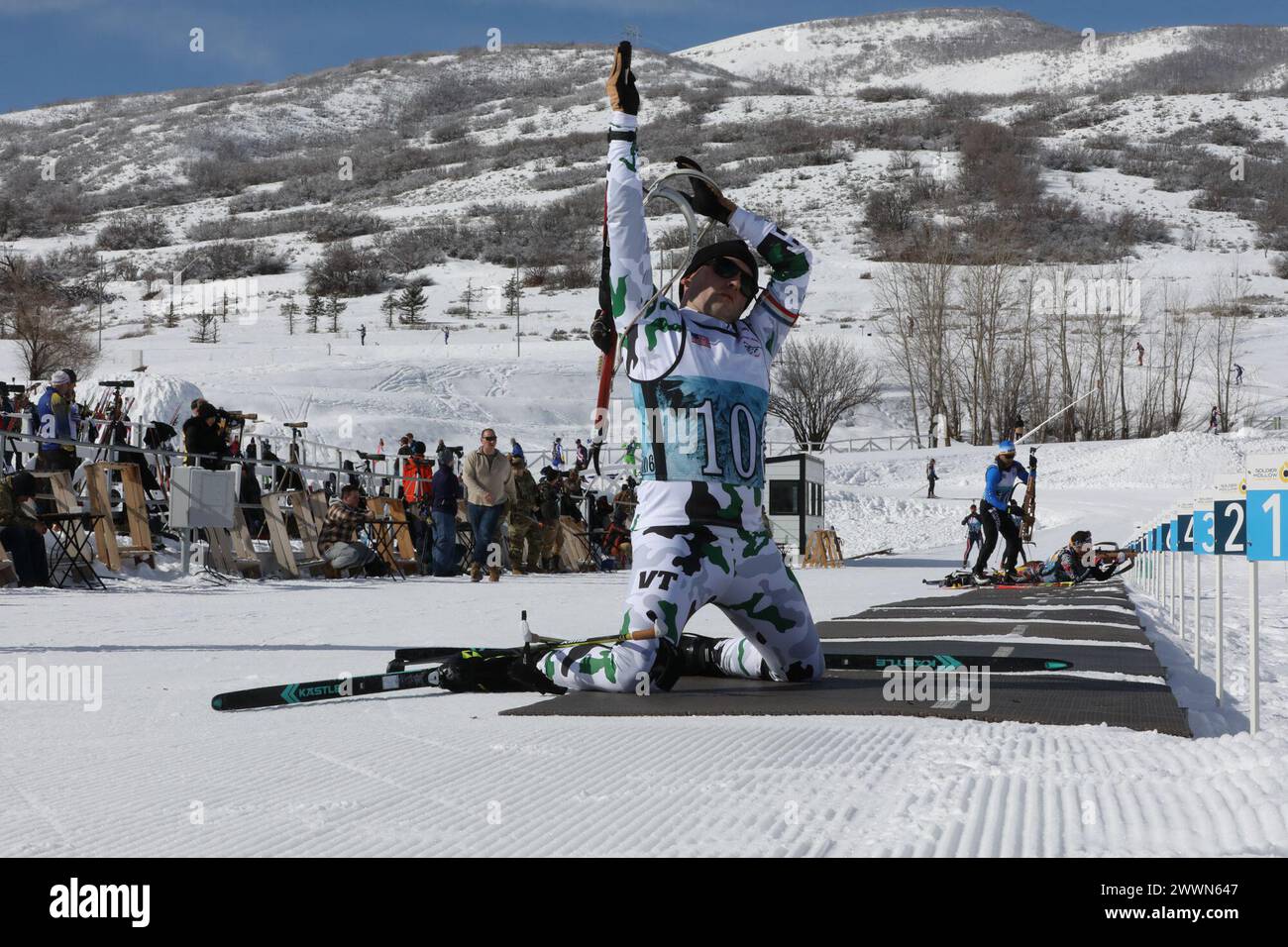 Joseph Finch, Vermont National Guard, slings his weapon after ...