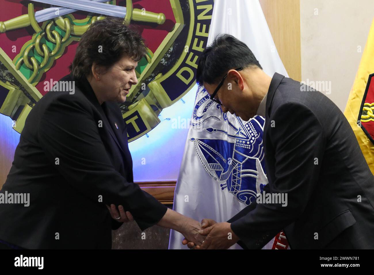 Director of Installation Management Command-Pacific Brenda Lee ...