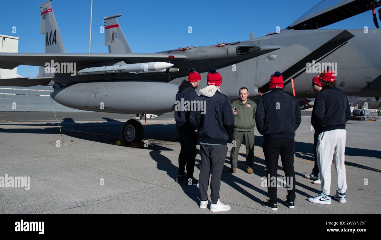 Players from the Springfield Thunderbirds hockey team spent the ...
