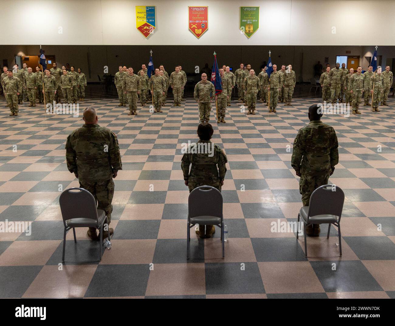 Recruiting and retention command hi-res stock photography and images ...