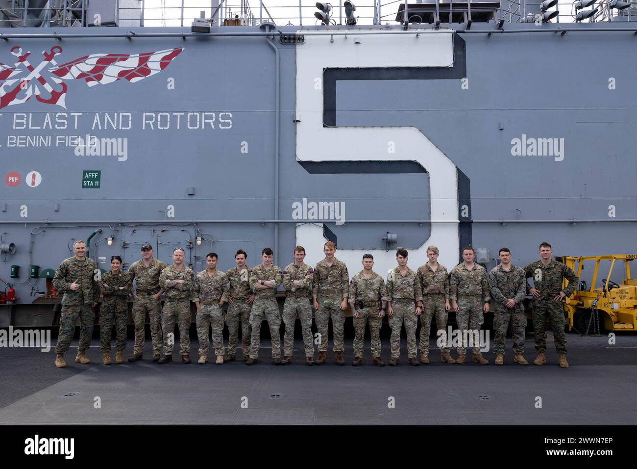 40 commando royal marines hi-res stock photography and images - Alamy