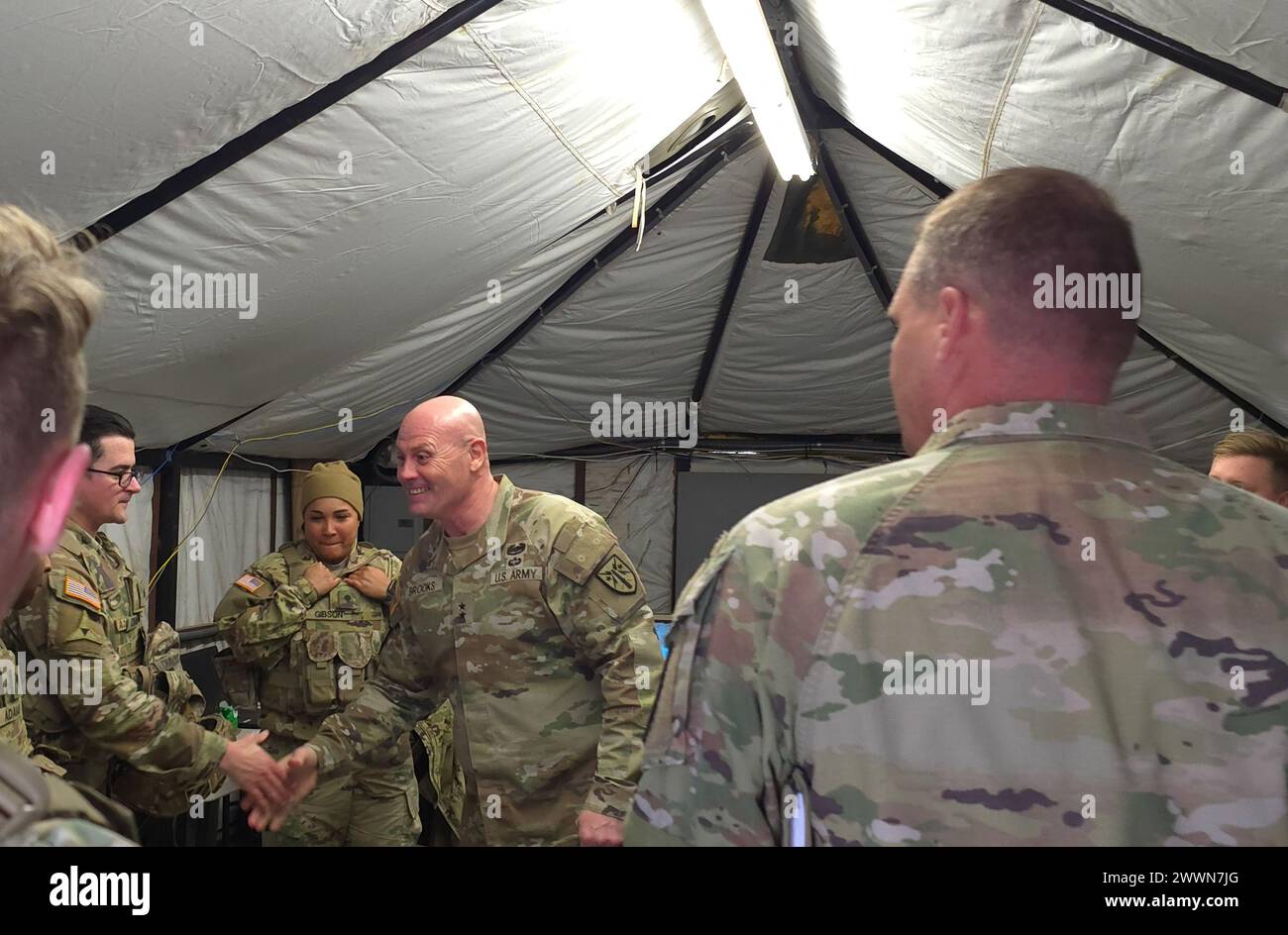MG Phil Brooks and CSM Neil Sartain visit soldiers in the EOC for the 1 ...
