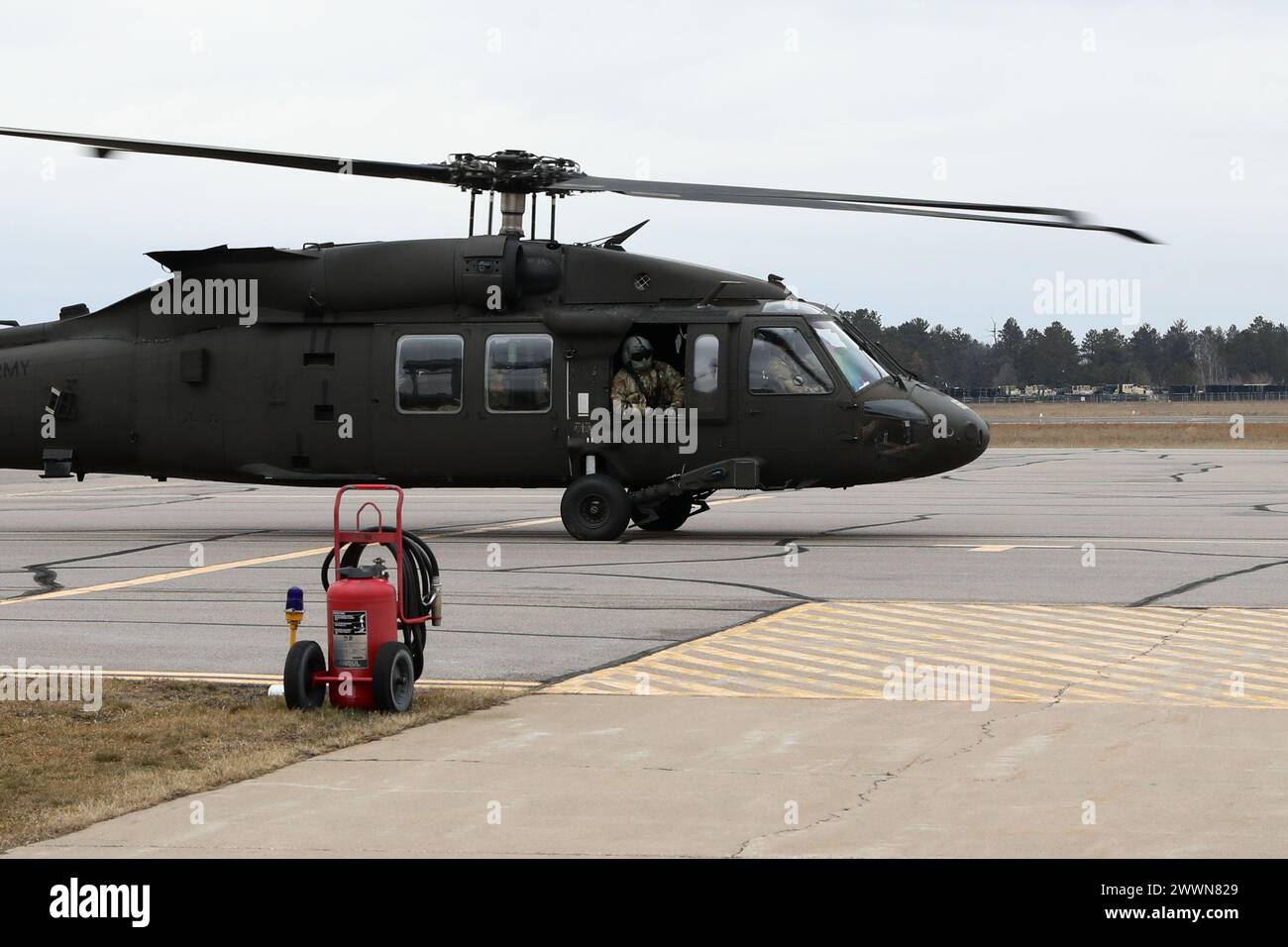 Troops from the Norwegian Home Guard and Minnesota National Guard ...