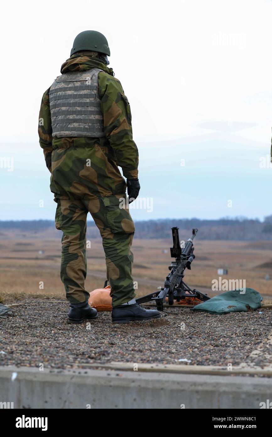 Norwegians in the Norwegian Home Guard Rapid Response Force complete ...