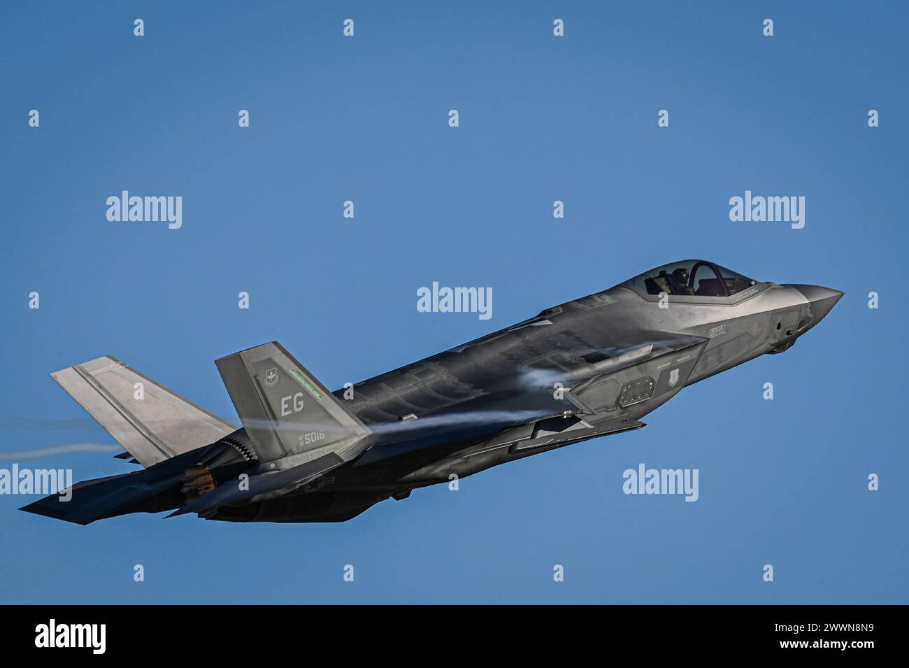 60th fighter squadron hi-res stock photography and images - Alamy