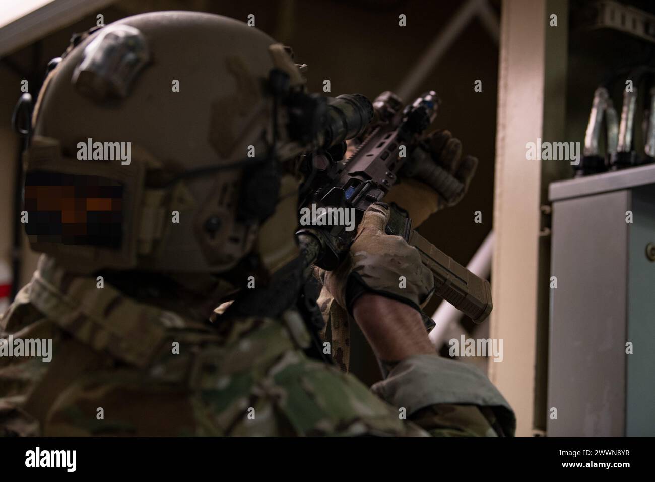 U.S. East Coast-based Naval Special Warfare Operators (SEALs), U.S ...