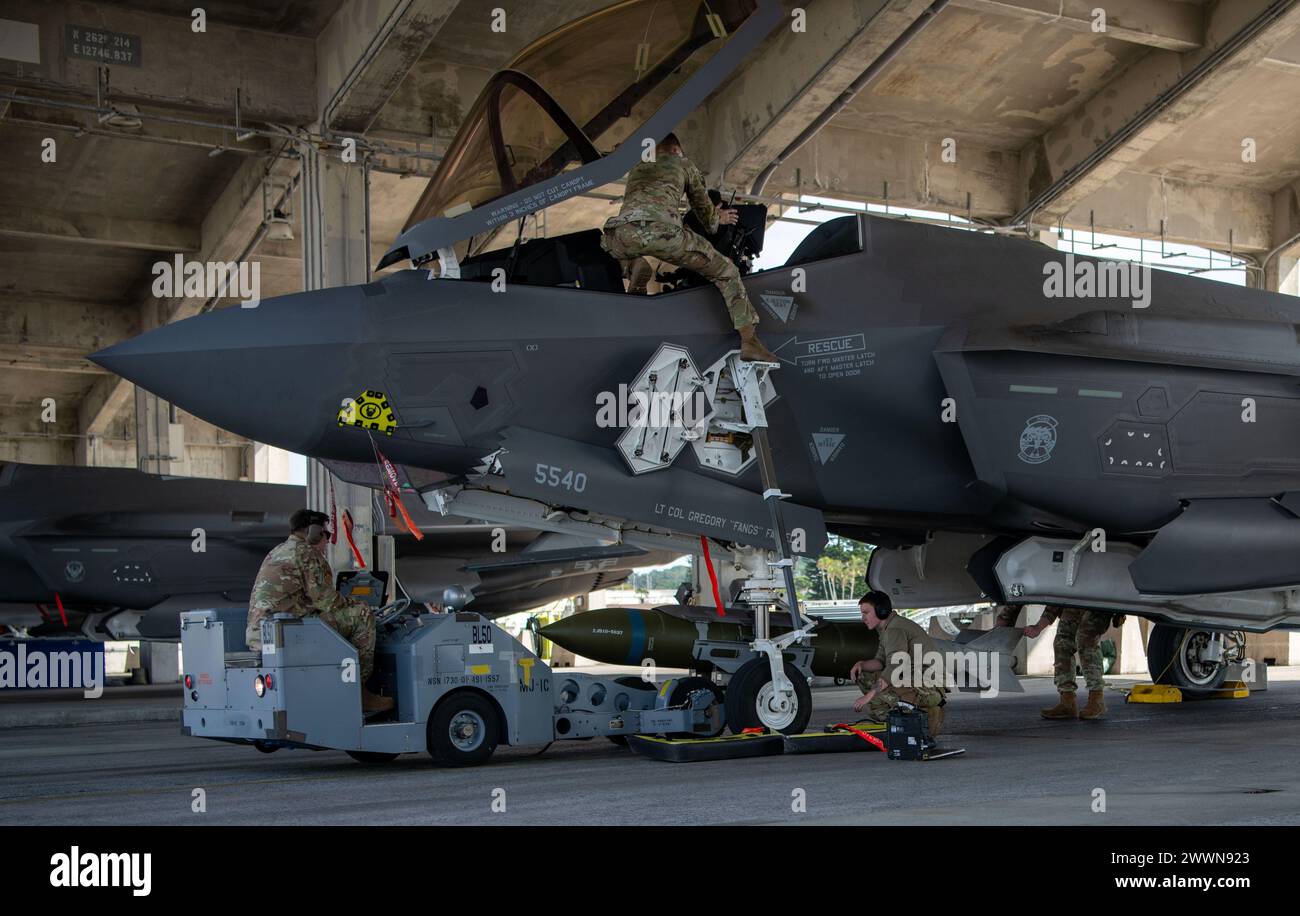 U.S. Air Force Airmen with the 388th Munitions Squadron and 4th Fighter ...