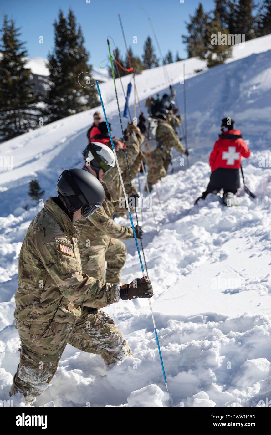 10th mountain division 1940s hi-res stock photography and images - Alamy