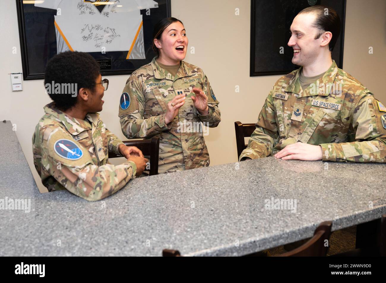 From left, U.S. Space Force Spc. 3 Kanesha Price, 21st Communications ...