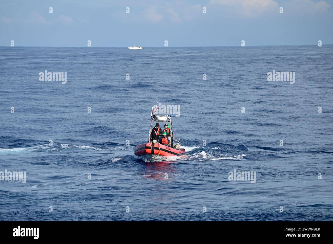 A U.S. Coast Guard Harriet Lane (WMEC 903) 26-foot over-the-horizon ...