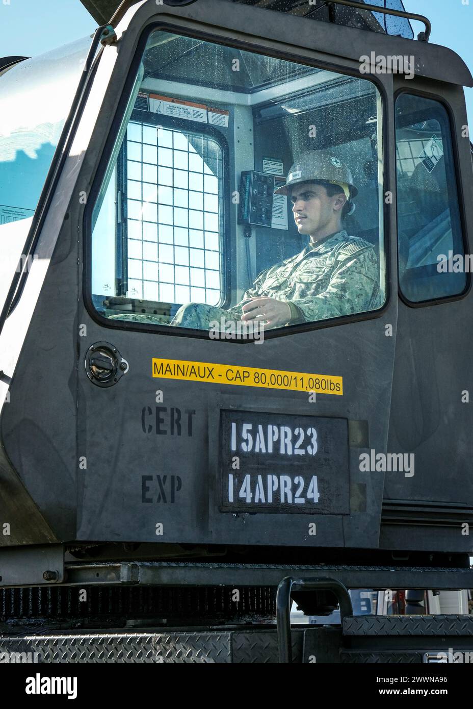 40ton hi-res stock photography and images - Alamy