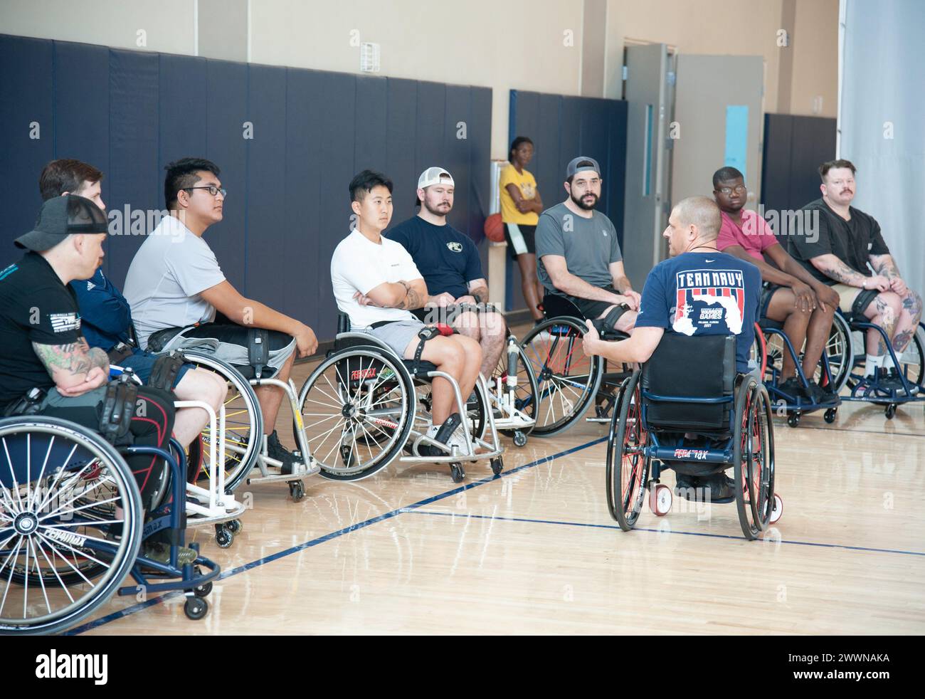 Hawaii warriors basketball hi-res stock photography and images - Alamy