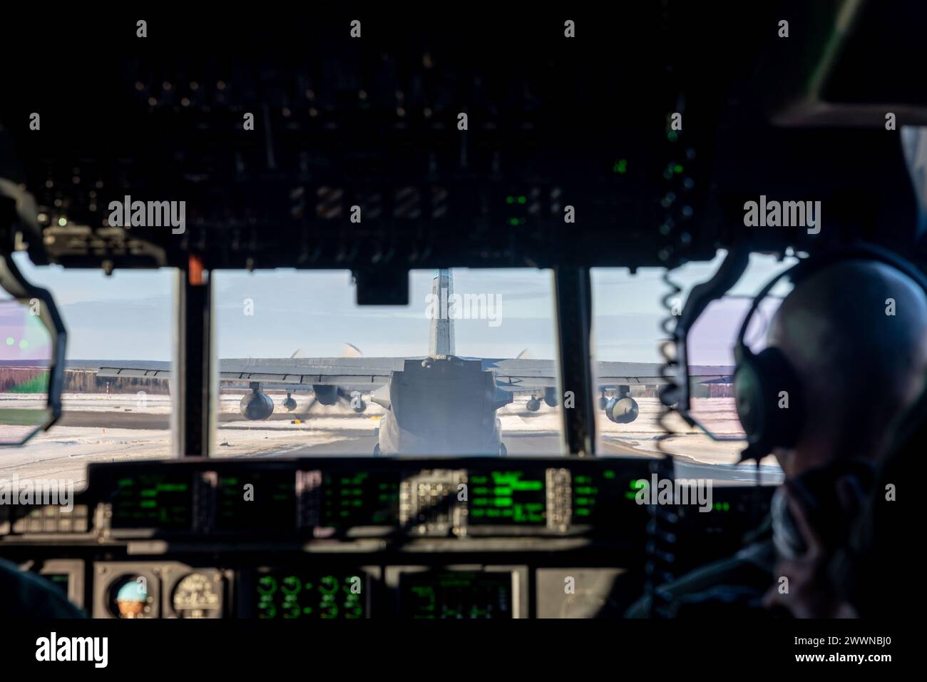 U.S. Marines with Marine Aerial Refueler Transport Squadron (VMGR) 234 ...