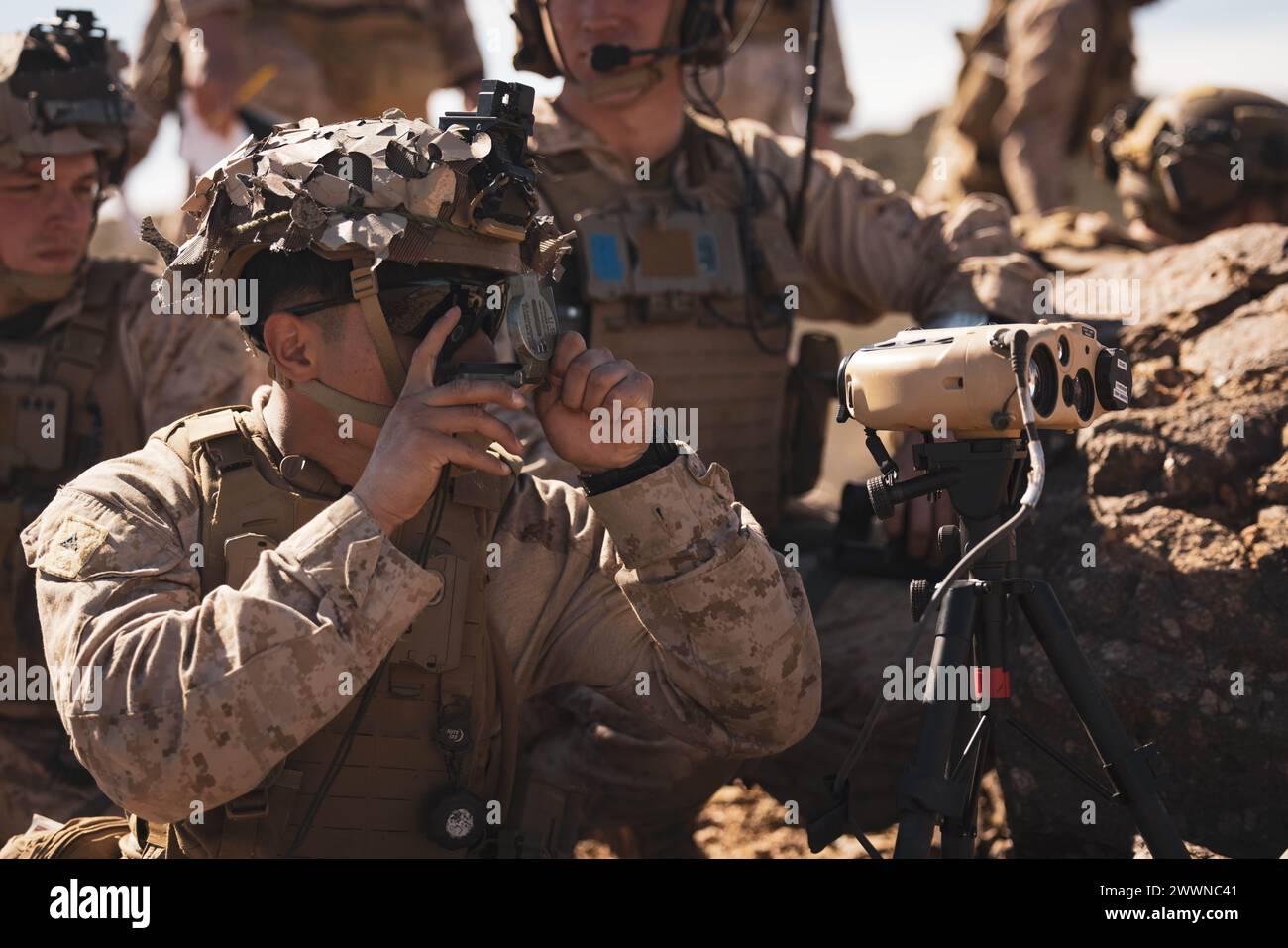 U.S. Marines with Fox Company, 2nd Battalion, 4th Marine Regiment, 1st ...