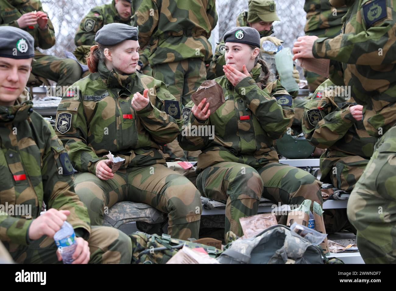 Norwegians in the Norwegian Home Guard complete M17 Pistol live-fire ...