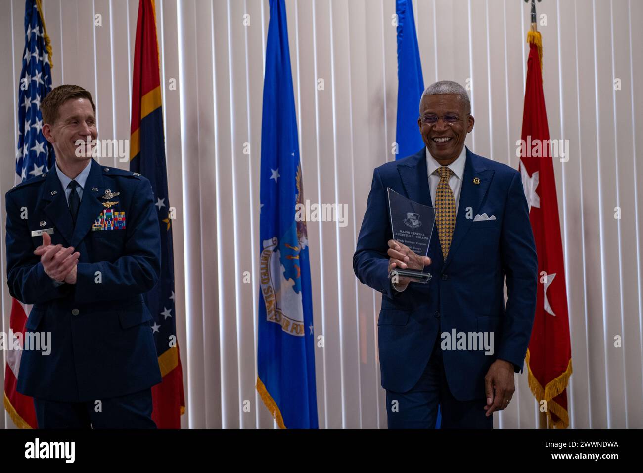 Plaque of appreciation hi-res stock photography and images - Alamy