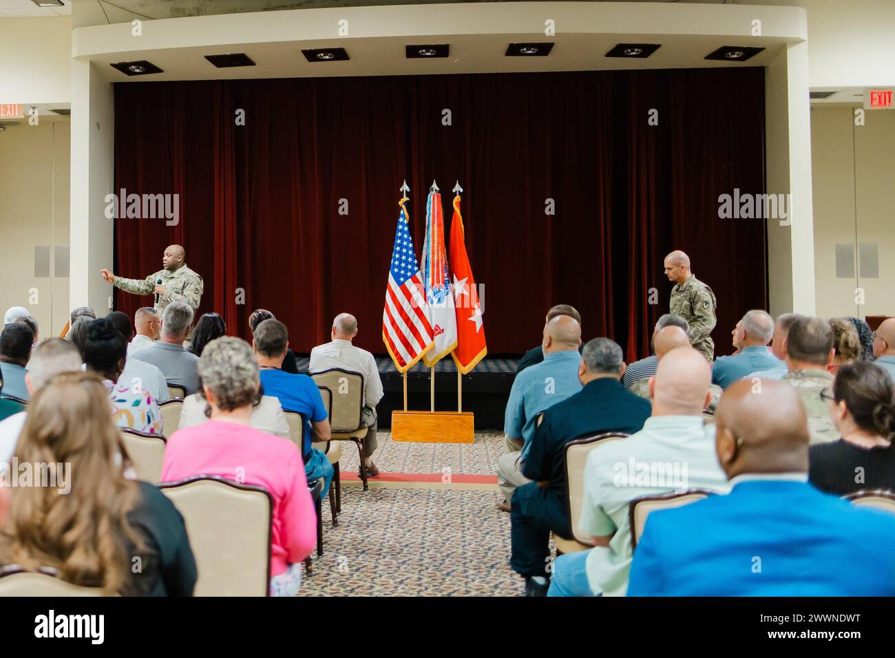 The commanding general of Installation Management Command, Lt. Gen ...