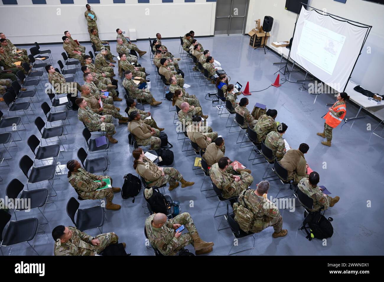 Exercise dragons den hi-res stock photography and images - Alamy