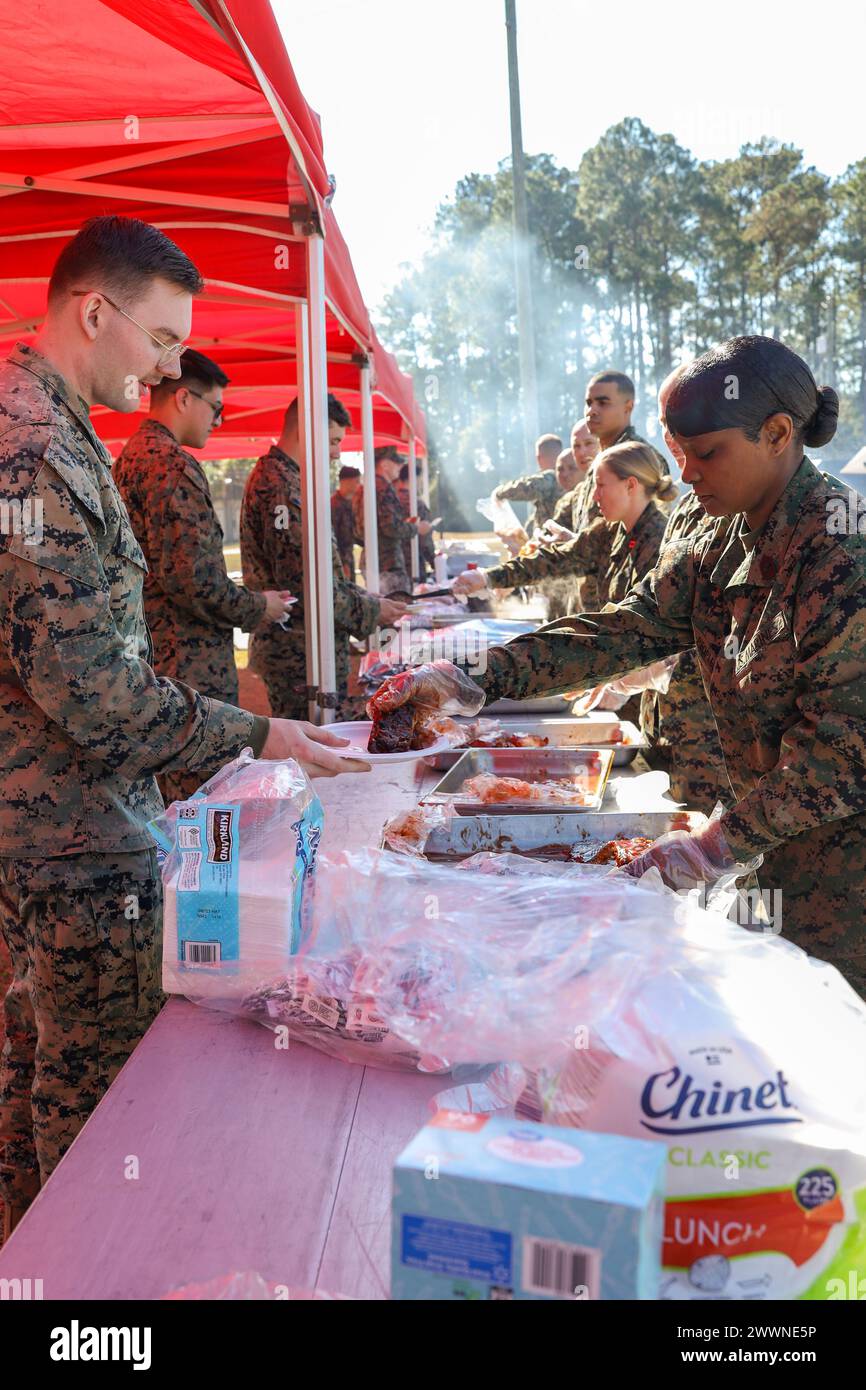 U.S. Marines with Marine Aviation Logistics Squadron (MALS) 31, Marine ...