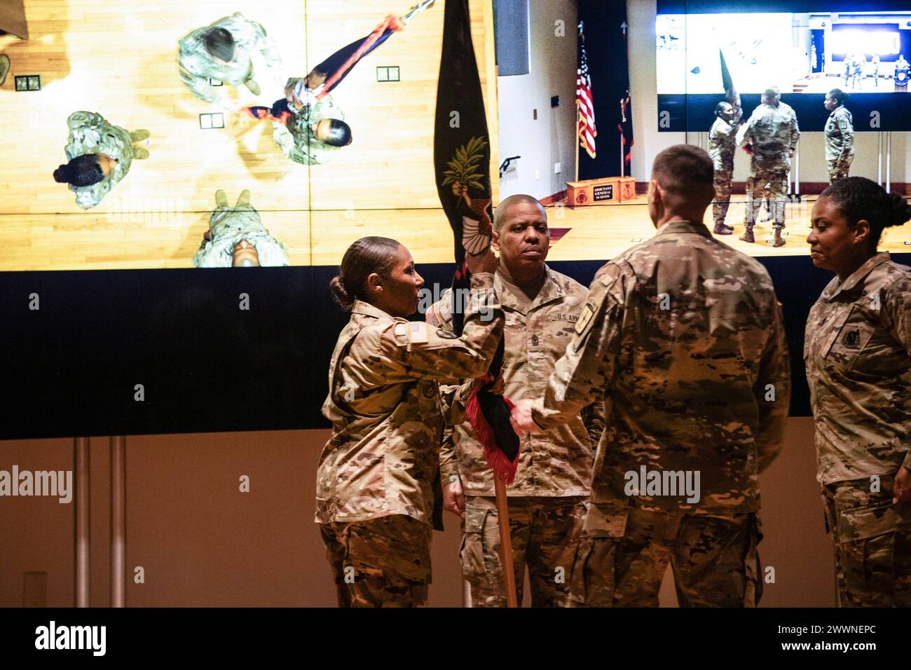 Regimental command sergeant major hi-res stock photography and images ...