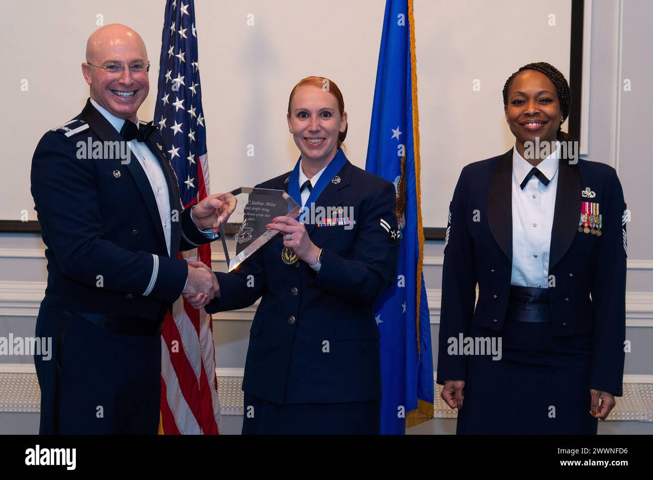 U.S. Air Force Col. Chris McDonald, left, 436th Airlift Wing commander ...