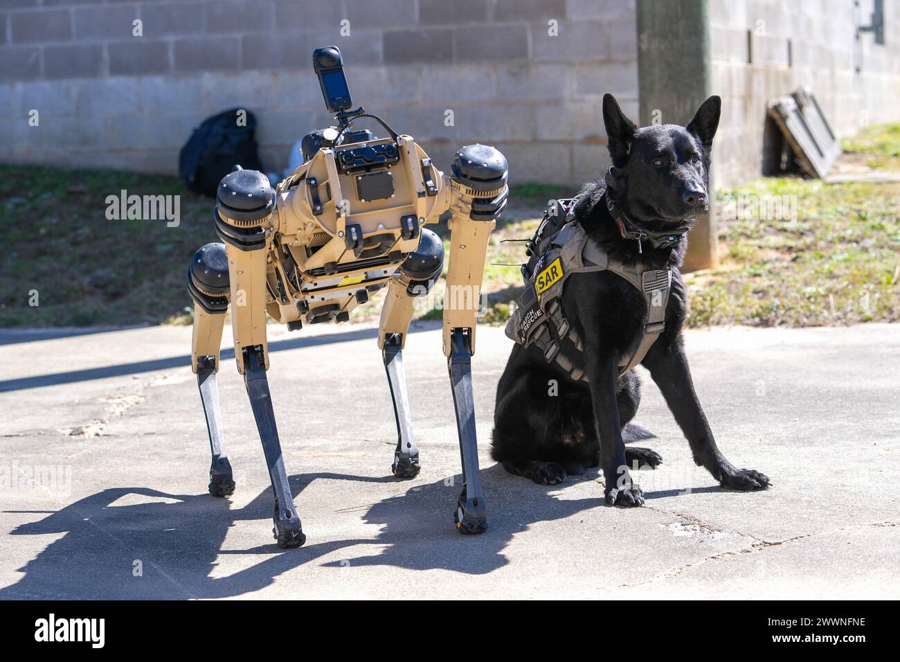 RED (Robotic Emergency Dog), a Verizon Frontline agile communication ...