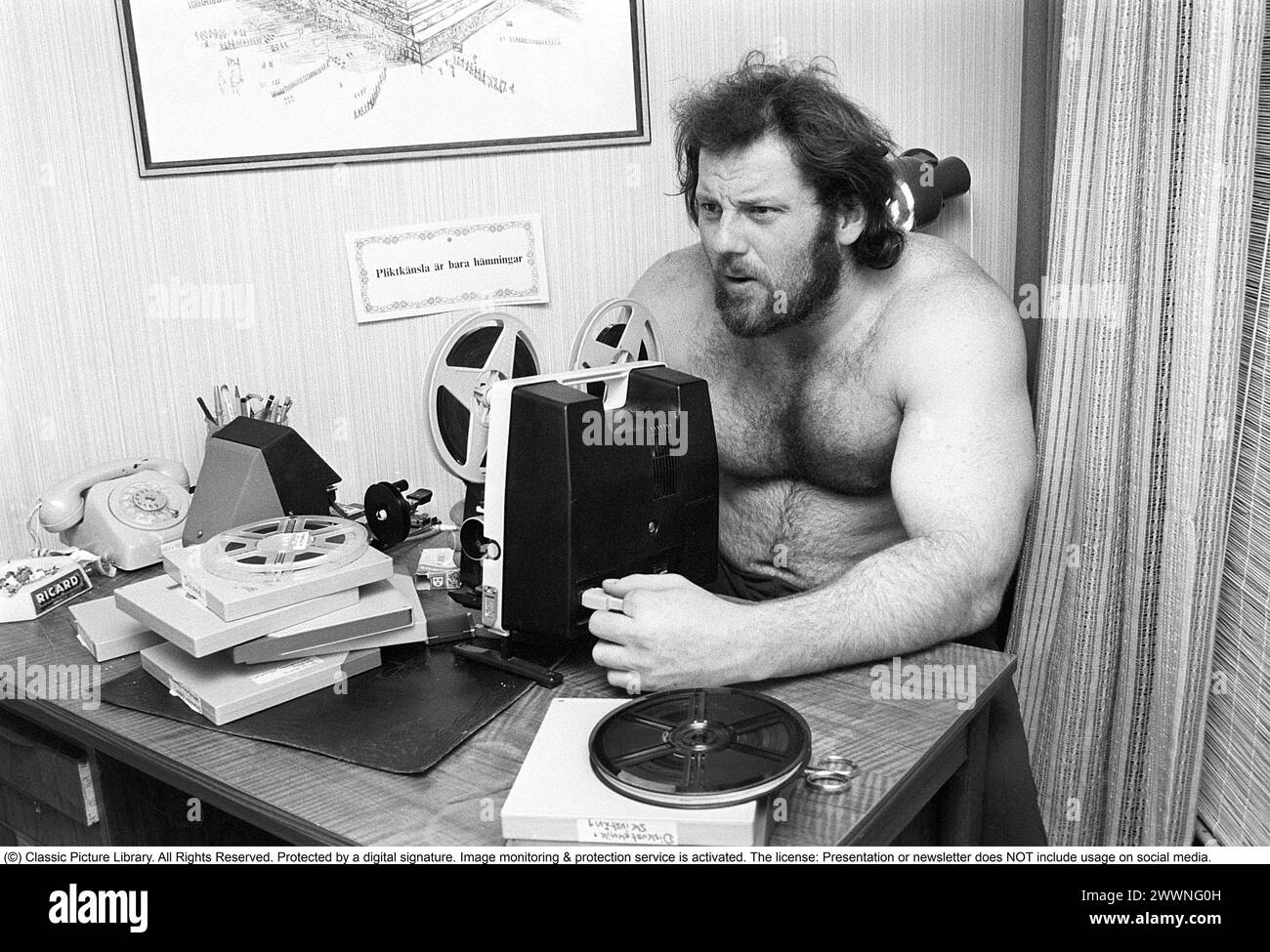 Film projector in the 19702. Ricky Bruch (1946-2011) Swedish track and ...