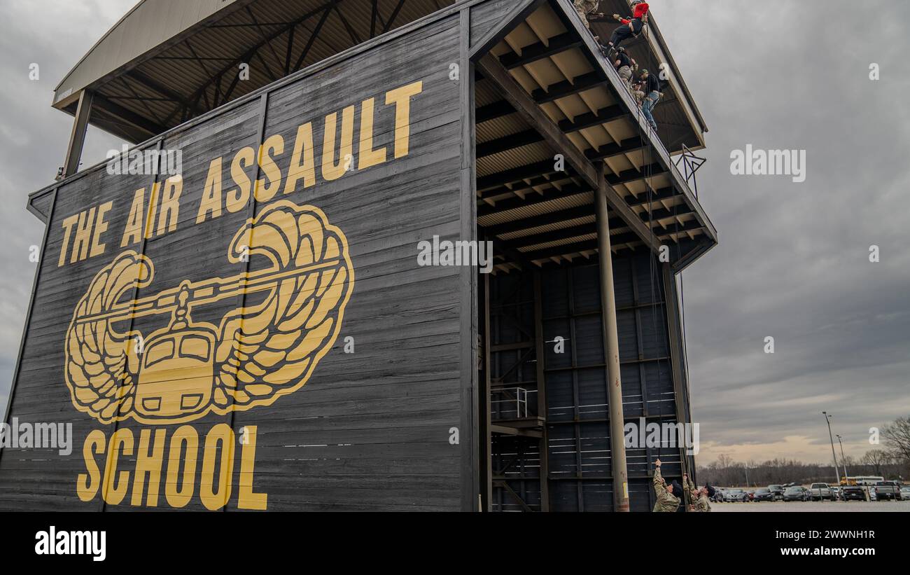 Students from Carentan, France visit The Sabalauski Air Assault School ...